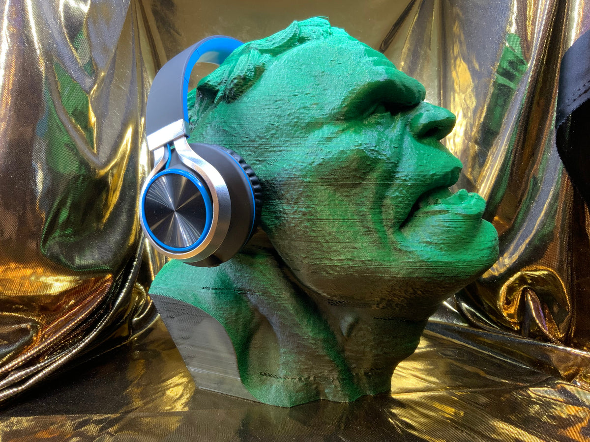 The Hulk Headphone Stand! Incredible/Immortal Marvel Superhero Game ...